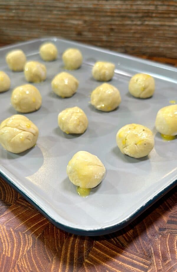 Best Cheesy Bread Balls Recipe - Easy Party Food